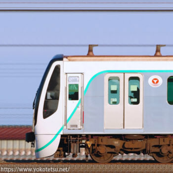 2020系2138F編成（線路設備モニタリング装置設置）山側 – 横鉄 -長編成サイドビュー-