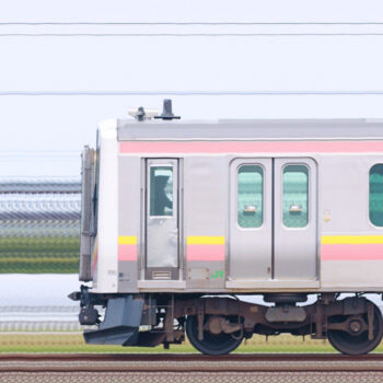 新潟車両センターE129系B15編成山側 – 横鉄 -長編成サイドビュー-